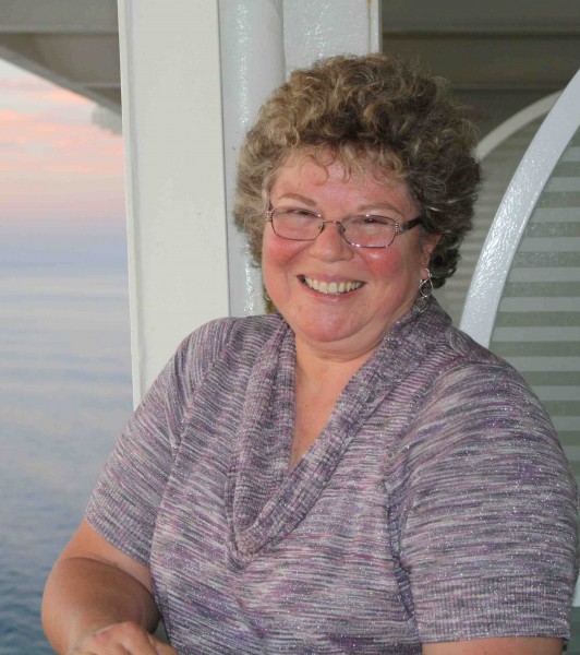 Q&A with Frog Princess author E.D. Baker - www.crackingthecover.com